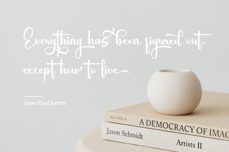 Glory Signature ǀ Modern Script Font