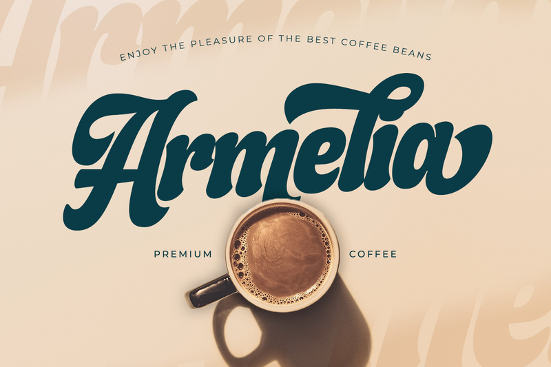 Lunation | Script Font